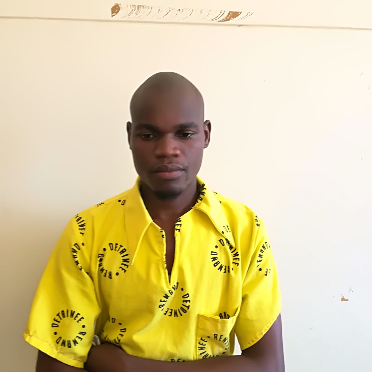 Update: Manhunt launched for two escapees | George Herald